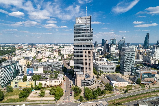 Nowoczesne wnętrza biurowe Uniqa w Warsaw Trade Tower - Modern Office ...